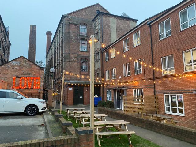 Room at Russell Street, Nottingham