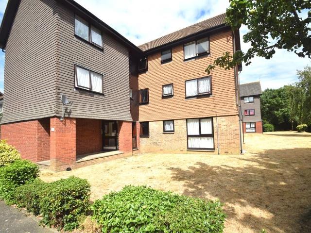 Apartment at Ryeland Close, Greater London
