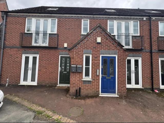 Apartment at Wolstanton Road, Newcastle under Lyme