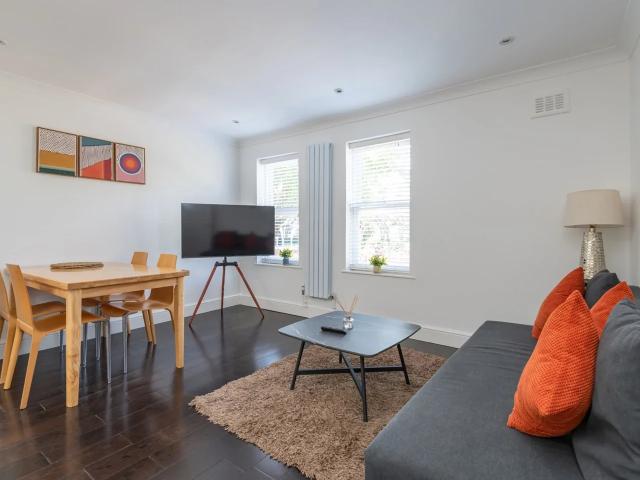 Apartment at Wontner Close, Greater London