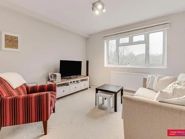 Apartment at Wood Lane, Greater London