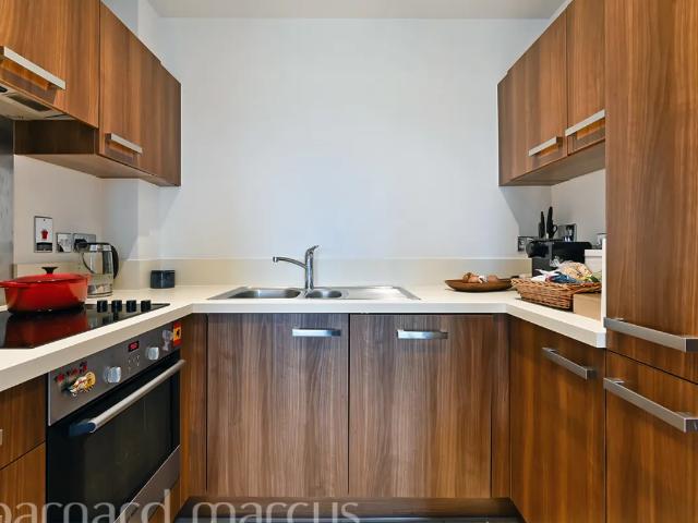 Apartment at Woodmill Close, Greater London