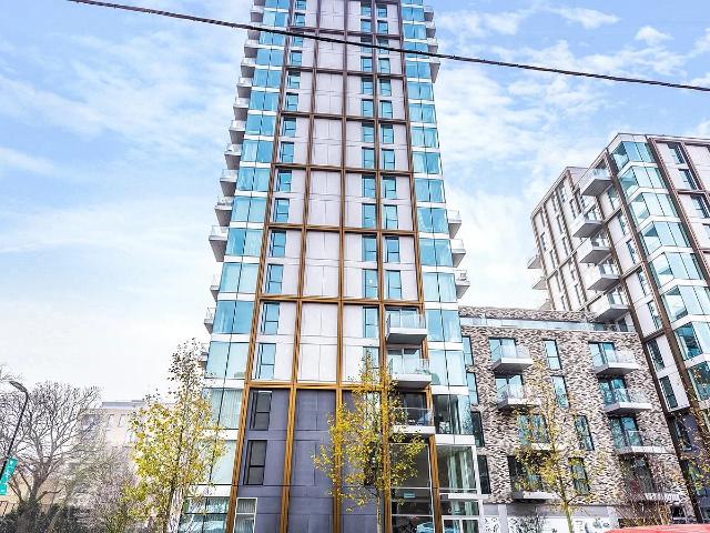 Apartment at Woodberry Down, Greater London