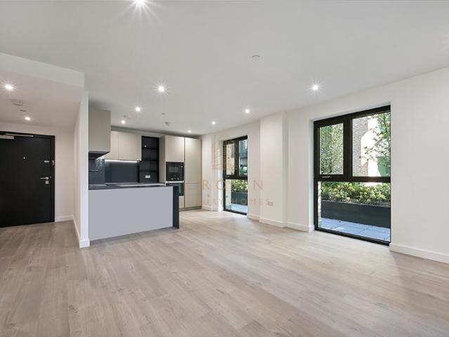 Apartment at Woodberry Down, London