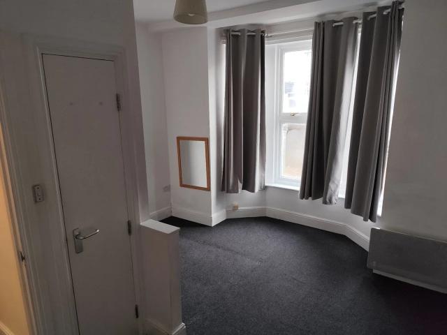 Apartment at Woodborough Road, Nottingham
