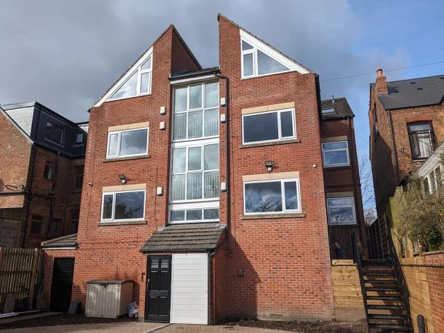 Apartment at Woodborough Road, Nottingham
