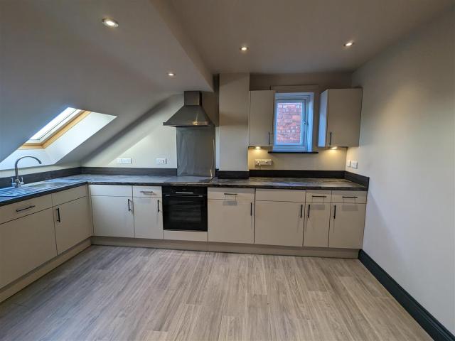 Apartment at Woodborough Road, Nottingham