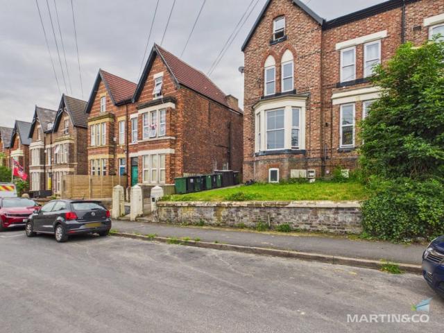 Apartment at Woodchurch Road, Oxton Village