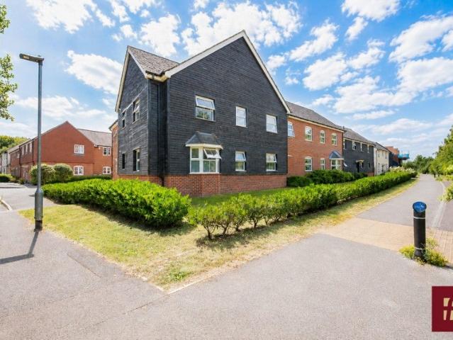 Apartment at Woodcock Chase, Bracknell