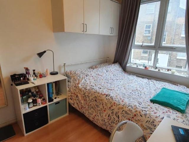 Apartment at Woodfield Place, City of Westminster