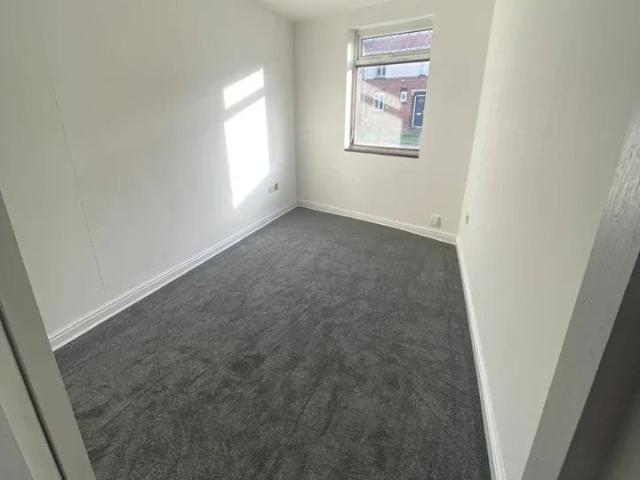 Apartment at Woodfield Road, Doncaster