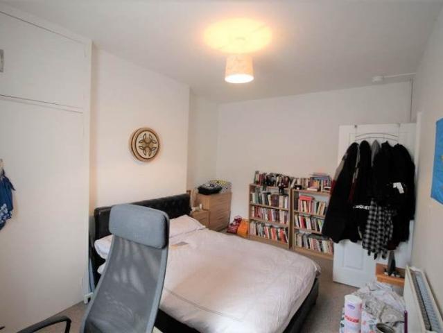 Apartment at Woodhouse Square, Leeds