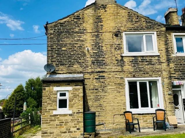 Apartment at Woodlands Grove, Calderdale
