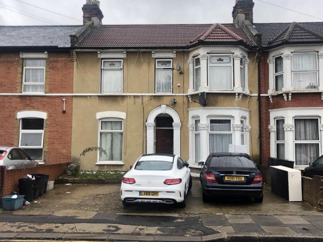 Apartment at Woodlands Road, London