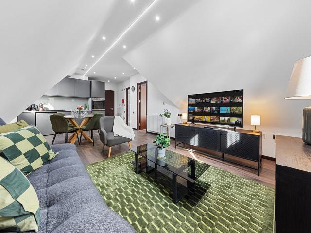 Apartment at Woodstock Road, Greater London