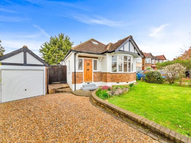 Apartment at Woodside Close, Greater London