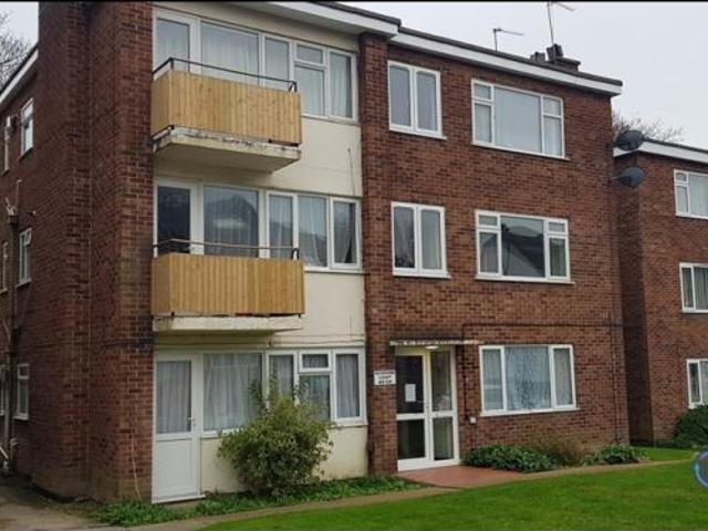 Apartment at Woodside Road, Southampton