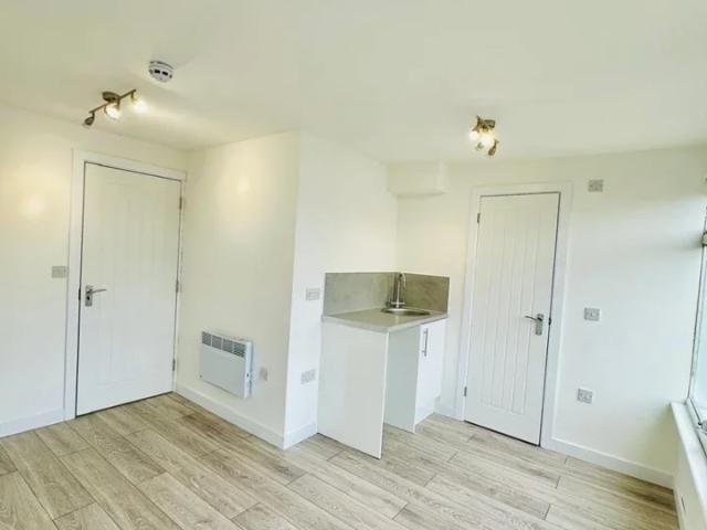 Room at Woodside View, Castle Point