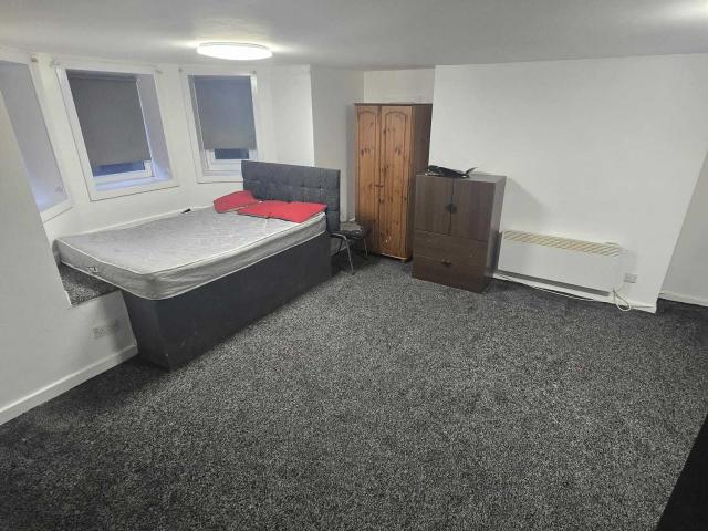 Apartment at Woodsley Road, Leeds