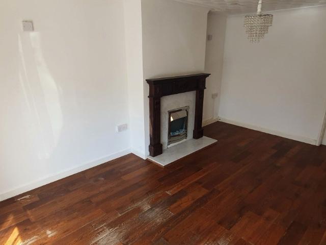 Apartment at Woolaston Avenue, Cardiff