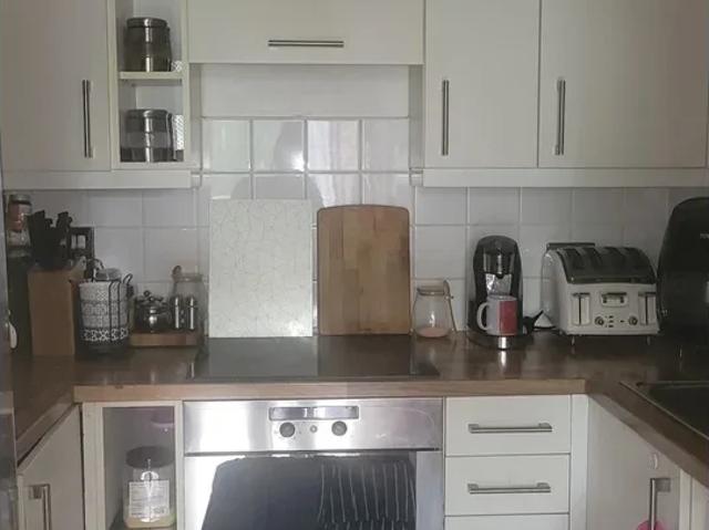 Apartment at Wooldridge Close, Greater London