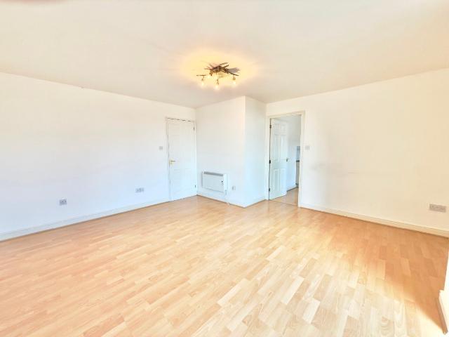 Apartment at Woolwich Manor Way, Greater London