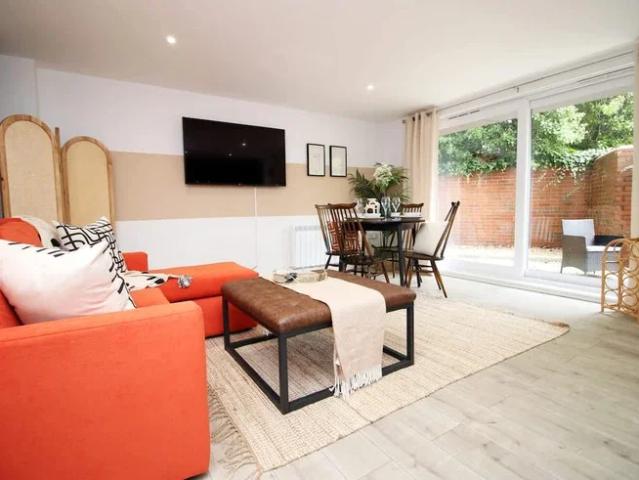 Apartment at Wootton Mount, Bournemouth