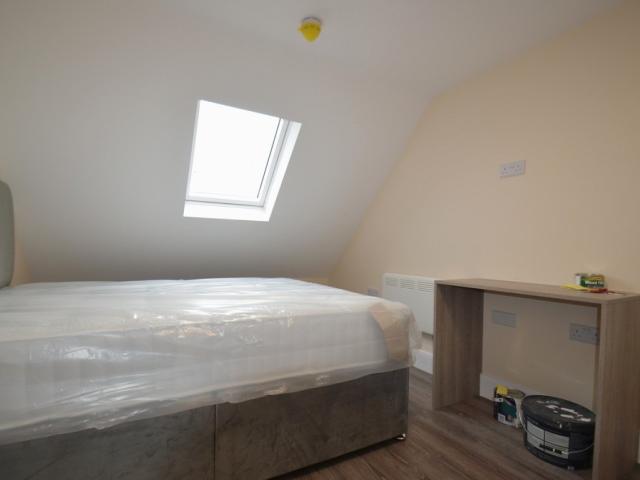 Apartment at Worple Avenue, Borough of Spelthorne