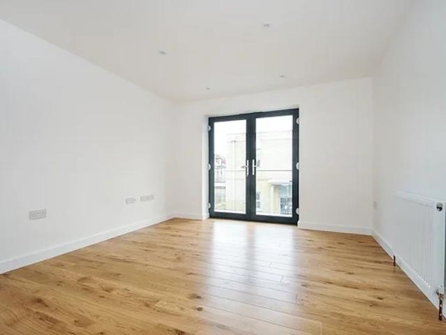 Apartment at Worple Road, Greater London