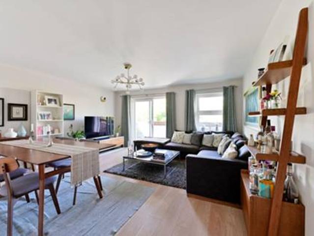 Apartment at Worple Road, Greater London