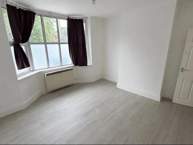 Apartment at Worplesdon Road, Guildford
