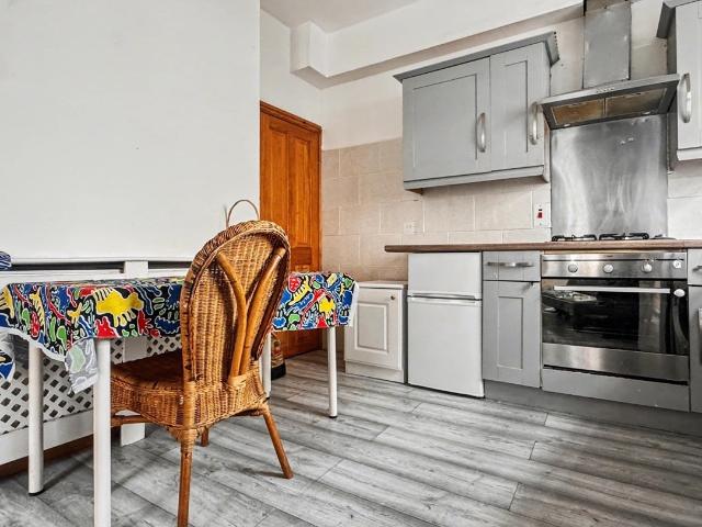 Apartment at Worrall Road, Bristol