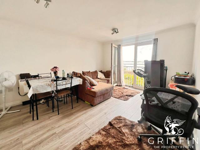 Apartment at Worthing Close, Grays