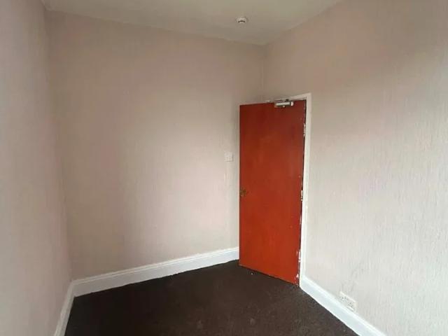 Apartment at Watch House Parade, Newport