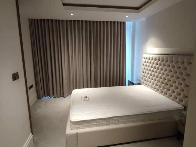 Apartment at Water Street, City of Westminster