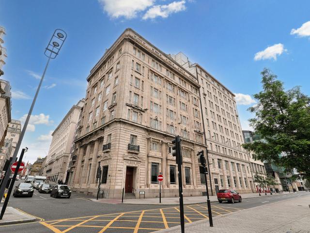 Apartment at Water Street, Liverpool