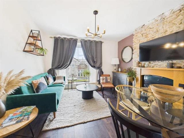 Apartment at Waterloo Road, Falmouth