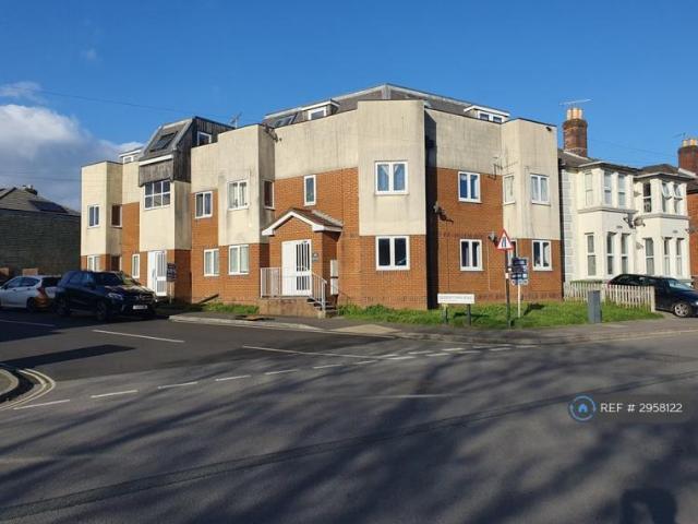 Apartment at Waterloo Road, Southampton