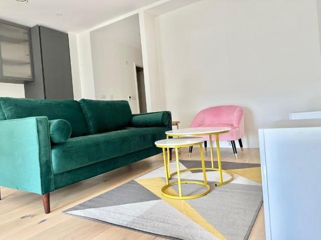 Apartment at Watermead Way, Greater London