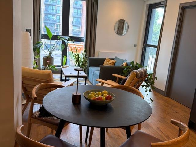 Apartment at Watermead Way, Greater London