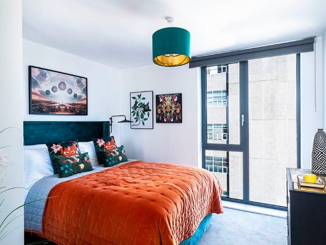 Apartment at Waters Drive, Borough of Spelthorne