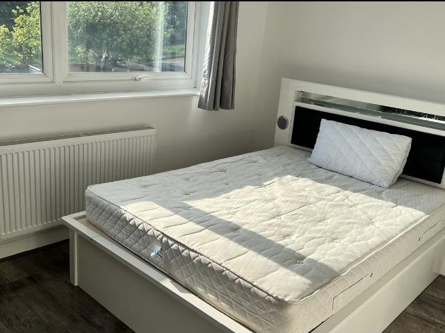 Room at Waterside, Milton Keynes