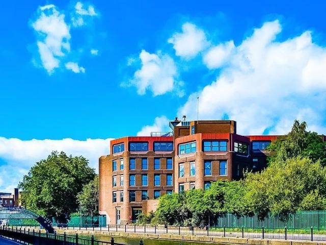 Apartment at Waterside North, Lincoln