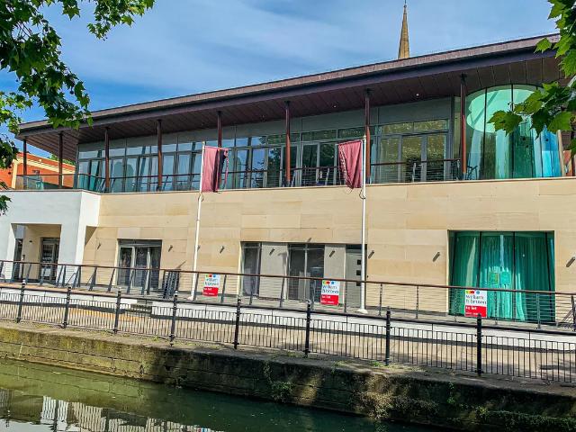 Apartment at Waterside North, Lincoln