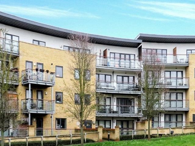 Apartment at Waterstone Way, Dartford