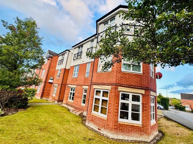 Apartment at Wavers Marston, Metropolitan Borough of Solihull