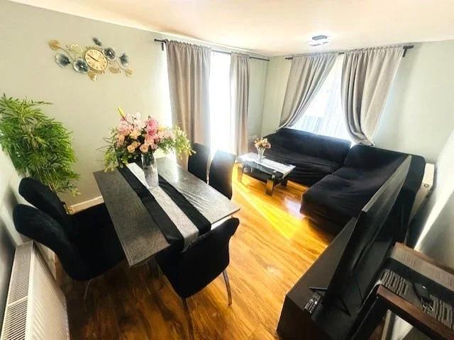 Apartment at Waxlow Way, Greater London
