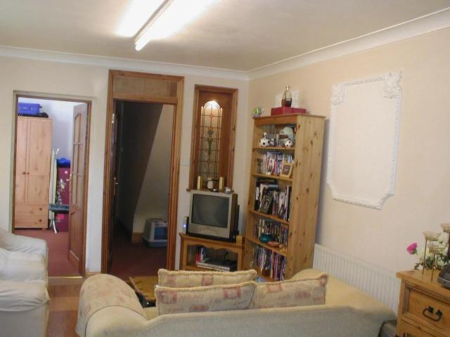 Apartment at Waghorn Road, Greater London