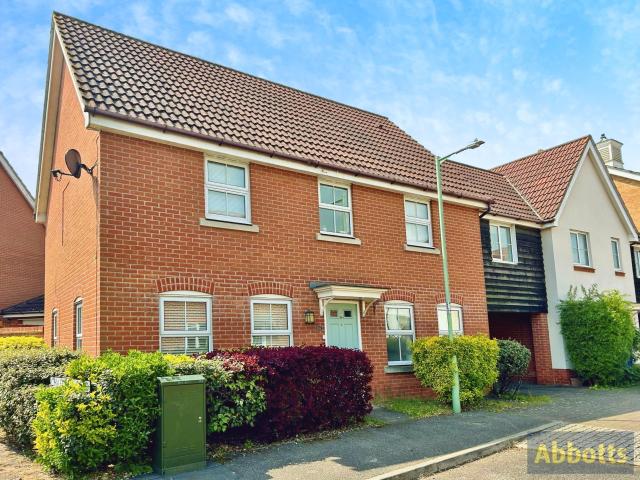 Apartment at Wagtail Drive, West Suffolk