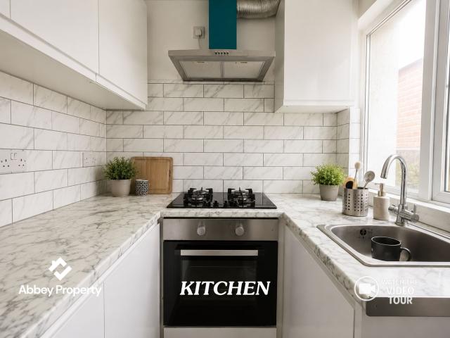 Apartment at Waller Avenue, Luton